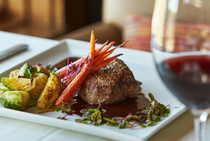 Bend Oregon Resort, Hotel, Vacation Rentals, Restaurants, Golf | Tetherow